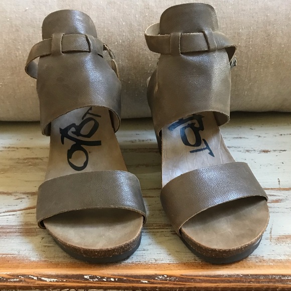 OTBT | Shoes | Otbt Off The Beaten Track Lee Heeled Sandals | Poshmark